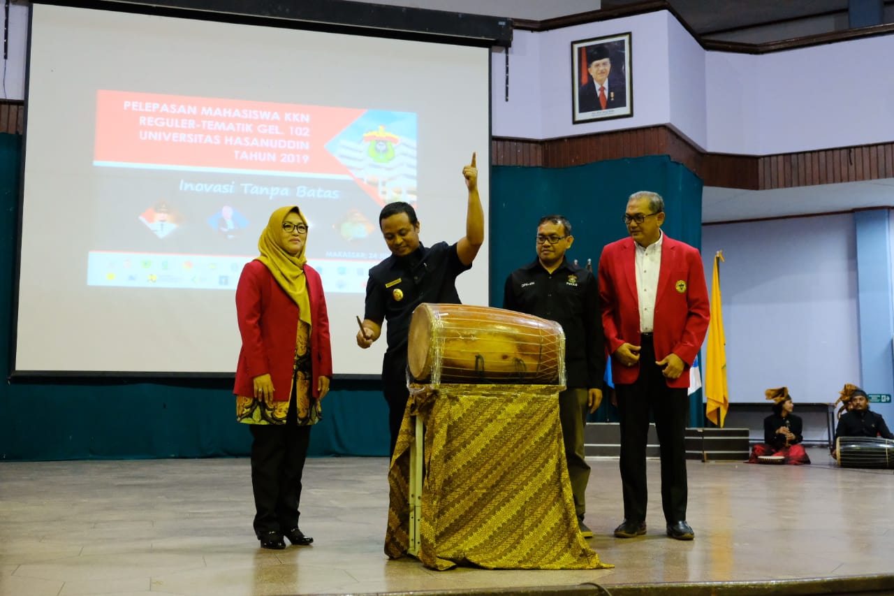 Universitas Hasanuddin Melepaskan 3.916 Mahasiswa Kuliah Kerja Nyata ... Universitas Hasanuddin Melepaskan 3.916 Mahasiswa Kuliah Kerja Nyata ...