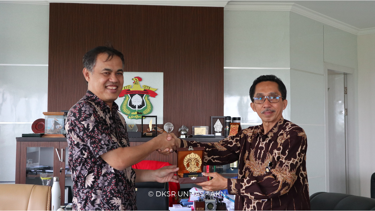 Ingin Tahu Strategi Kerja Sama, UI Studi Banding ke Unhas - Hasanuddin ... Ingin Tahu Strategi Kerja Sama, UI Studi Banding ke Unhas - Hasanuddin ...