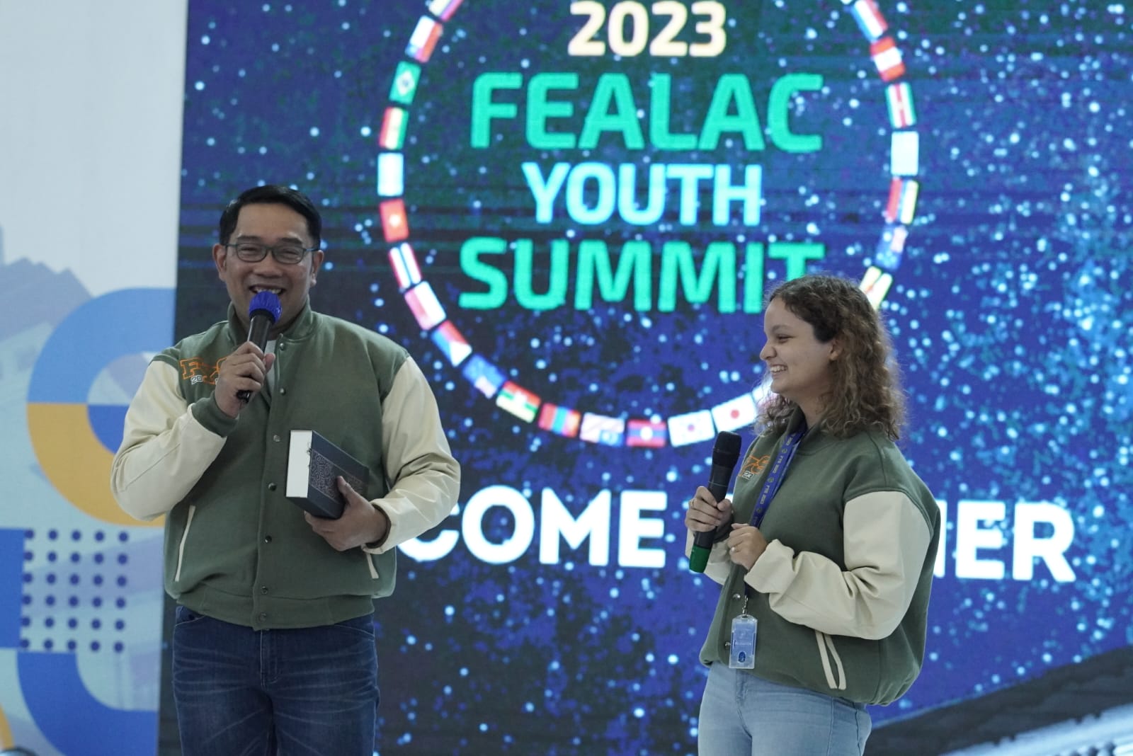 UNHAS International Student Presents at the Forum for East Asia-Latin ...